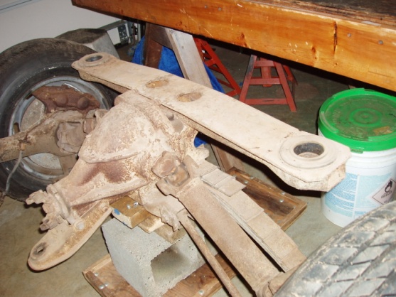 Rear End Axle Assembly Removal - 1968 Corvette Restoration ...