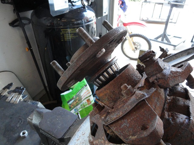 Trailing Arm Rebuild - Part 1 - 1968 Corvette Restoration ...